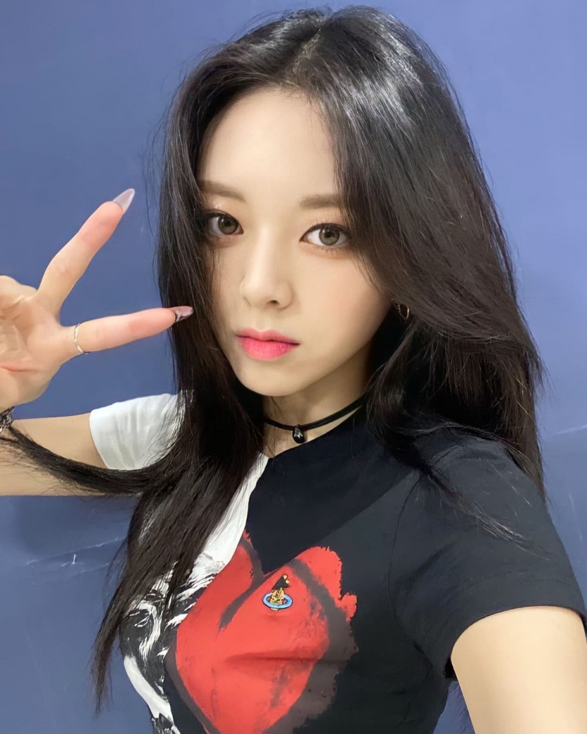 데이터 ITZY 유나 - 있지 - 덕질(DEOKJIL)