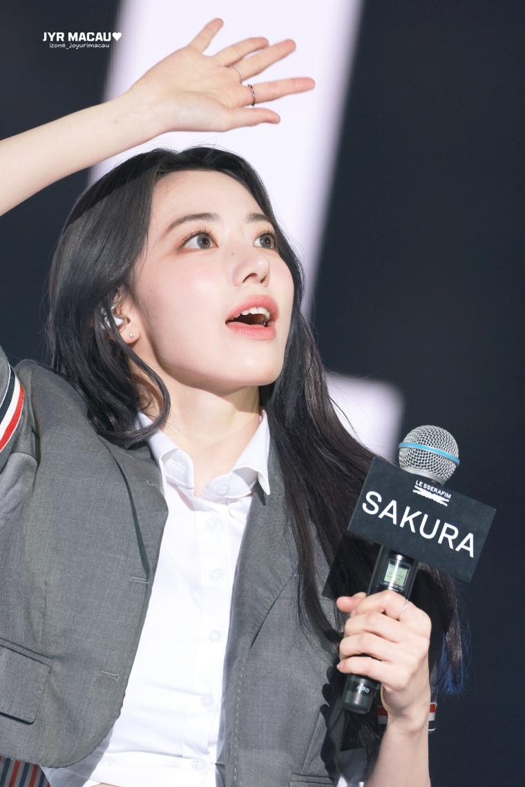 SNS 사쿠라 - 르세라핌 - 덕질 (DEOKJIL)