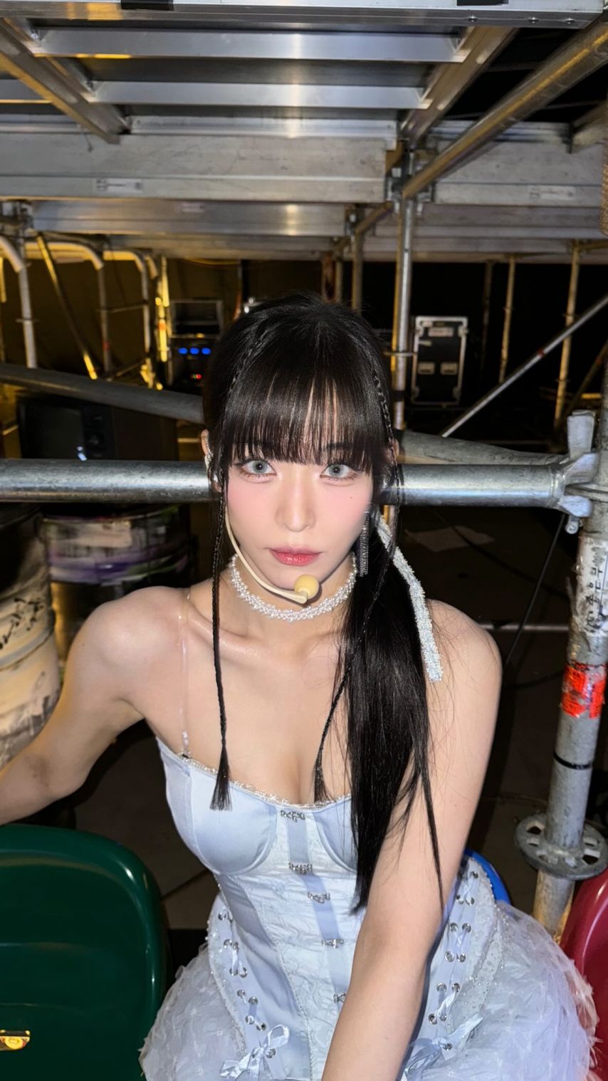 잡담 프로미스나인 채영 - 프로미스나인 팬 커뮤니티 사이트 - 덕질더쿠 DEOKJIL